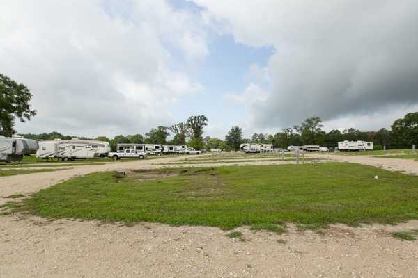 The Good Life RV Park - Burke, Texas - Campspot