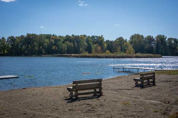 Buck Lake Ranch Angola Indiana Campspot Buck - Lex Luthor Perdedor