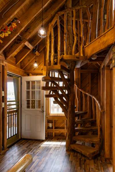 Book Your Stay - Loading...