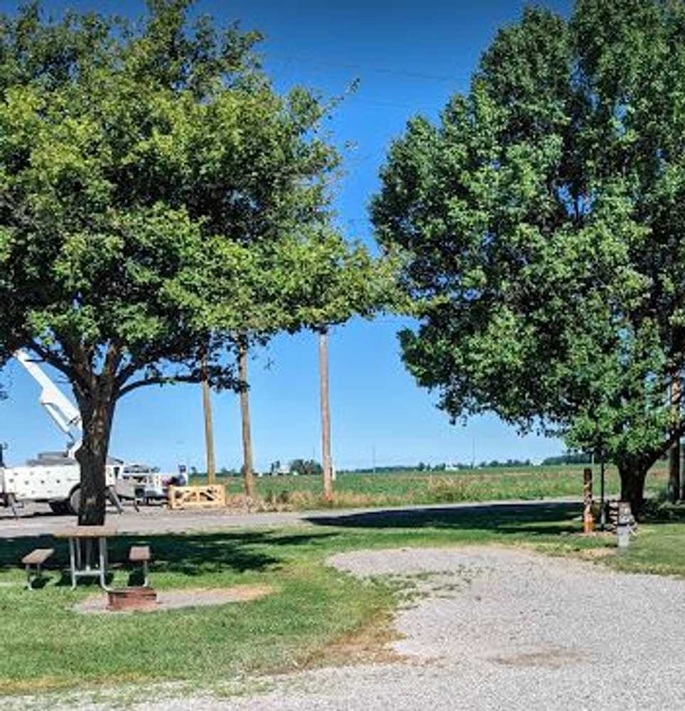 Huggy Bear Campground - Middle Point, Ohio - Campspot