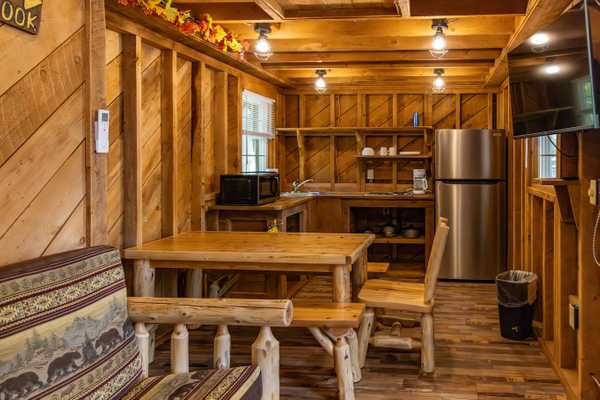 Book Your Stay - Loading...