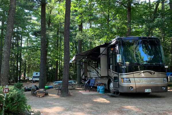 Book Your Stay - Loading...