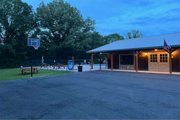 Camping in Oak Ridge, TN: 10 Best Campgrounds in 2024 - Campspot