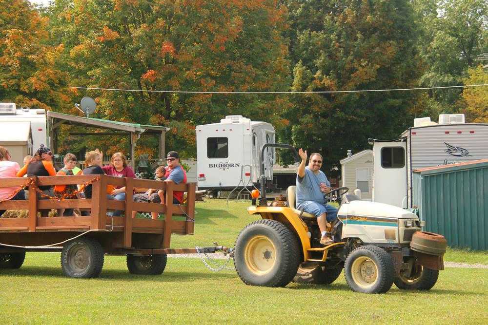 Cozy Oaks Rv Resort Greenville Pennsylvania Greenville Pennsylvania Campspot