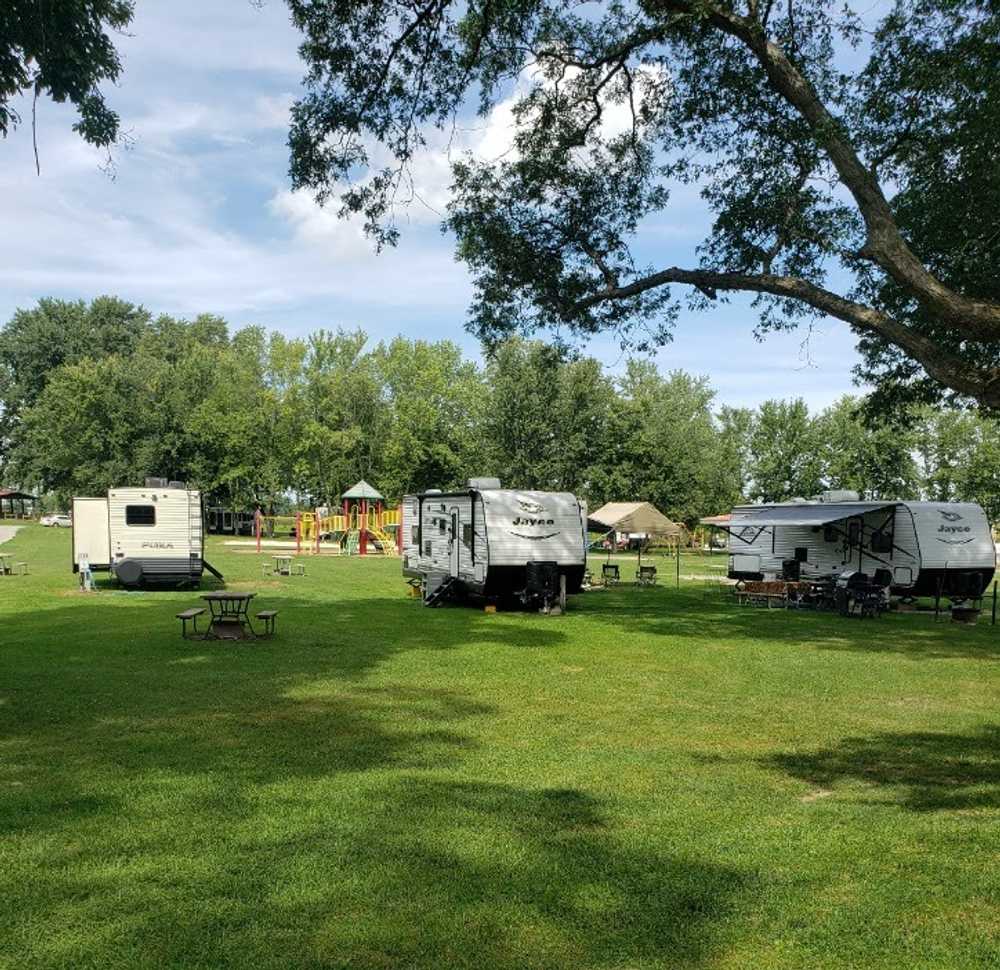 Gotta Getaway RV Park, Bellevue, Ohio - Bellevue, Ohio - Campspot