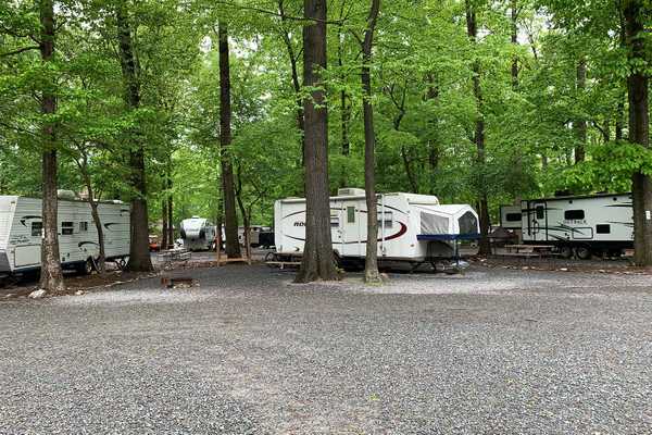 Book Your Stay - Loading...