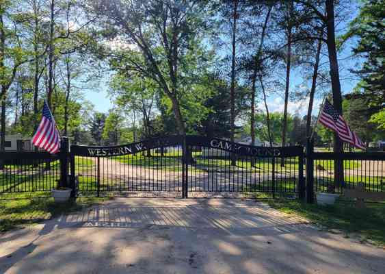 The Best Campgrounds Near Madison, WI - Explore Madison Camping - Campspot